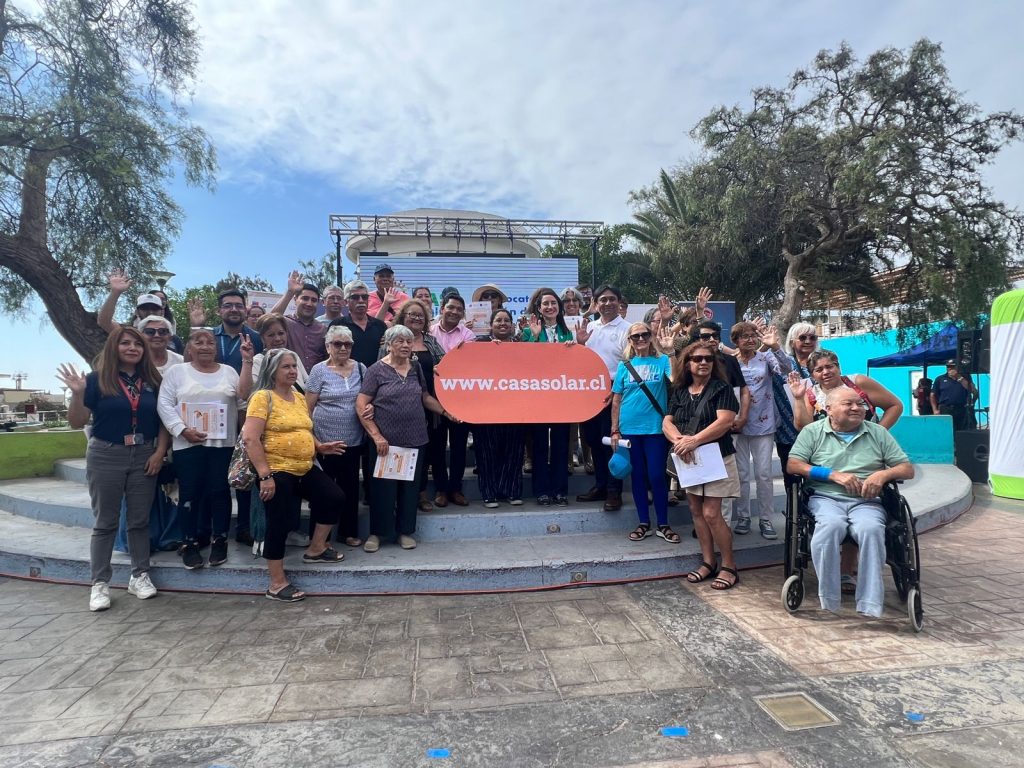 Seremi de Energía y Gore Antofagasta lanzan Programa Casa Solar Social | Desierto FM | Más de 40 ...